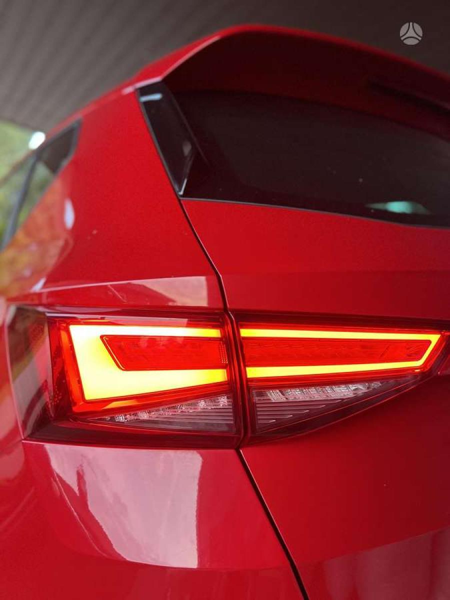 Красный Сеат Ateca 2022 в Электренай, объемом двигателя 1.50 л и пробегом 55 тыс. км за 23000 €, фото 7 на AUTOMOTO.COM.LV