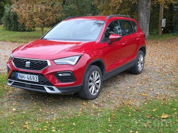 Red SEAT Ateca 2022 in Jelgava, with an engine capacity of 1.50 L and mileage of 48 thousand km for 19200 €, photo 3 on AUTOMOTO.COM.LV