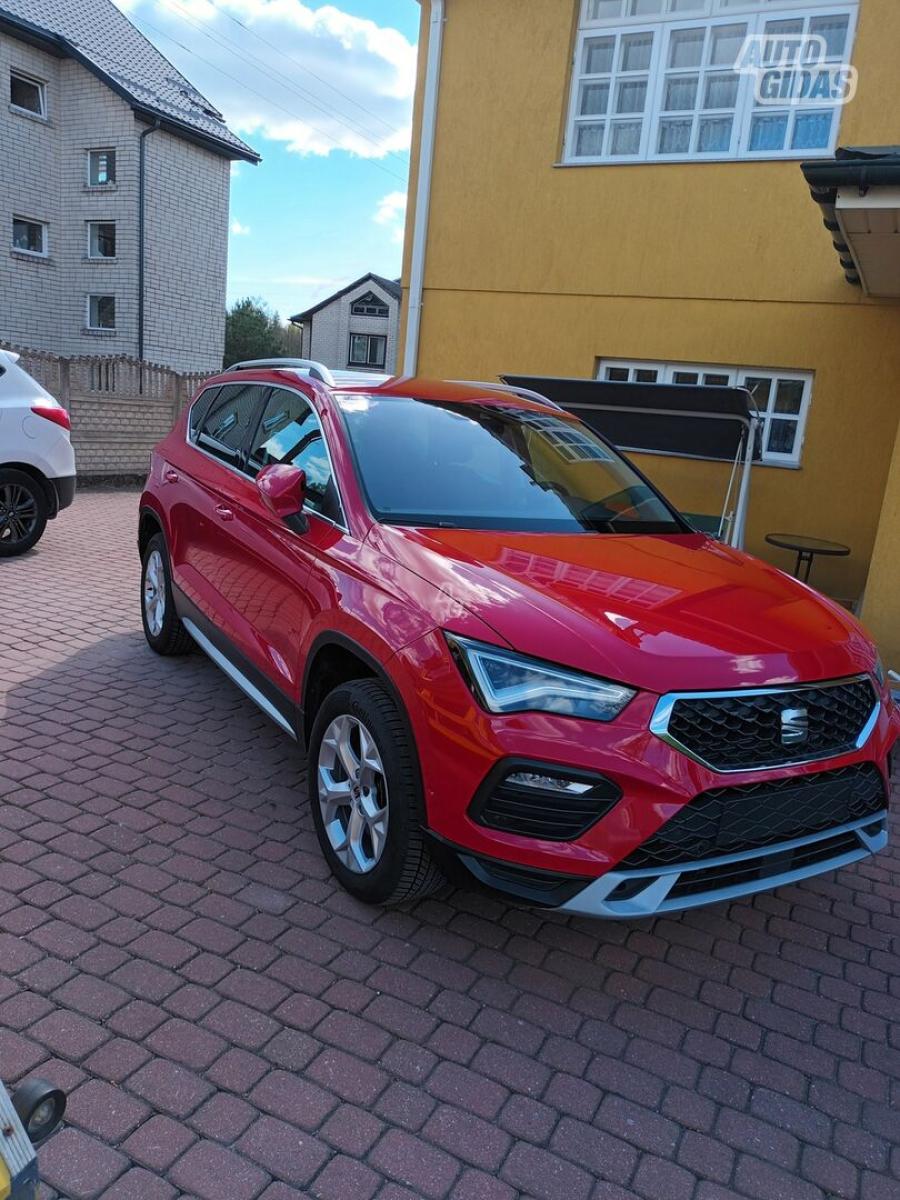 Red SEAT Ateca 2024 in Marijampole, with an engine capacity of 2.00 L and mileage of 30 thousand km for 18500 €, photo 1 on AUTOMOTO.COM.LV