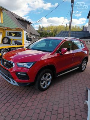 Red SEAT Ateca 2024 in Marijampole, with an engine capacity of 2.00 L and mileage of 30 thousand km for 18500 €, photo 3 on AUTOMOTO.COM.LV