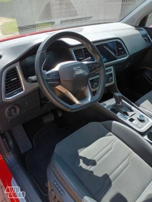 Red SEAT Ateca 2024 in Marijampole, with an engine capacity of 2.00 L and mileage of 30 thousand km for 18500 €, photo 8 on AUTOMOTO.COM.LV