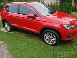 Red SEAT Ateca 2017 in Riga, with an engine capacity of 2.00 L and mileage of 122 thousand km for 13300 €, photo 3 on AUTOMOTO.COM.LV