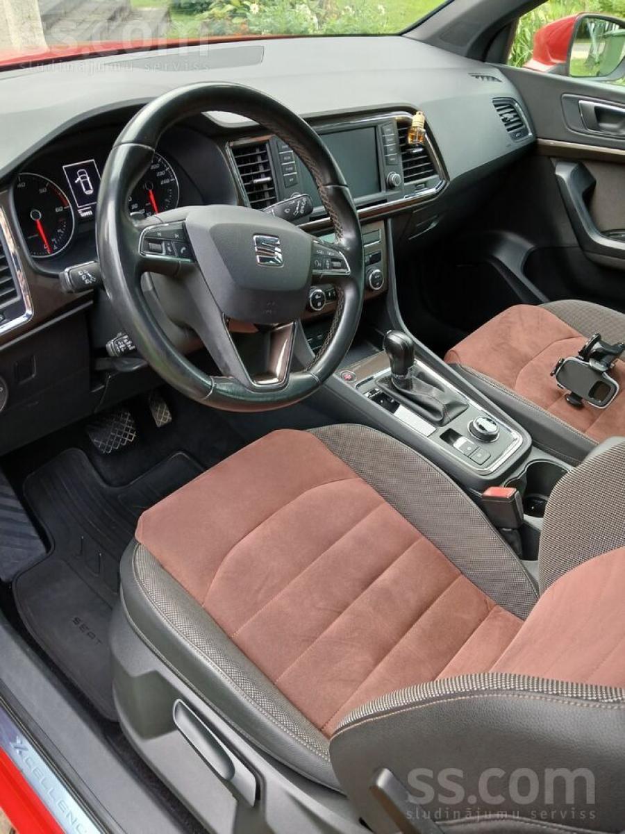 Red SEAT Ateca 2017 in Riga, with an engine capacity of 2.00 L and mileage of 122 thousand km for 13300 €, photo 6 on AUTOMOTO.COM.LV
