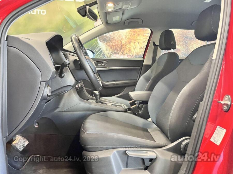 Red SEAT Ateca 2019 in Tallinn, with an engine capacity of 1.60 L and mileage of 122 thousand km for 17800 €, photo 9 on AUTOMOTO.COM.LV