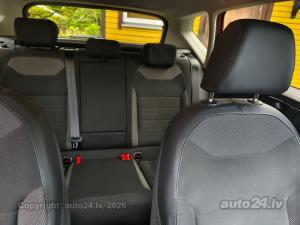 Sarkans SEAT Ateca 2020 Tallina, ar dzinēja tilpumu 1.50 L un nobraukumu 40 tūkst. km par 18000 €, foto 12 vietnē AUTOMOTO.COM.LV
