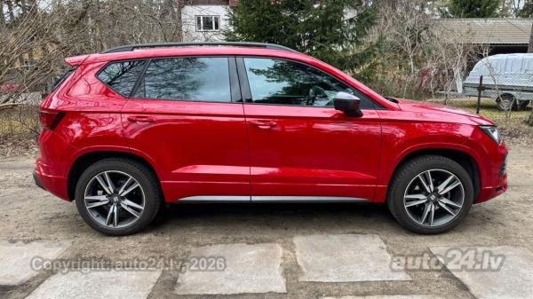 Red SEAT Ateca 2024 in Tallinn, with an engine capacity of 1.50 L and mileage of 11 thousand km for 32650 €, photo 4 on AUTOMOTO.COM.LV