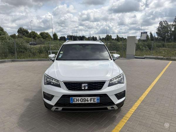 Белый Сеат Ateca 2016 в Таураге, объемом двигателя 1.97 л и пробегом 270 тыс. км за 12700 €, фото 2 на AUTOMOTO.COM.LV