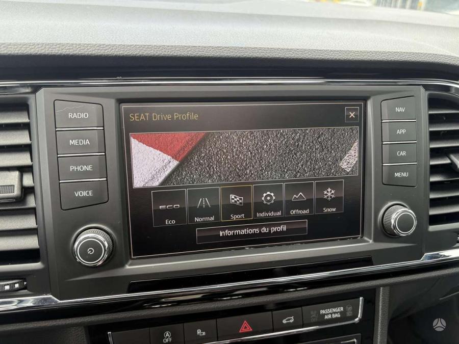 Balts SEAT Ateca 2016 Tauragė, ar dzinēja tilpumu 1.97 L un nobraukumu 270 tūkst. km par 12700 €, foto 20 vietnē AUTOMOTO.COM.LV