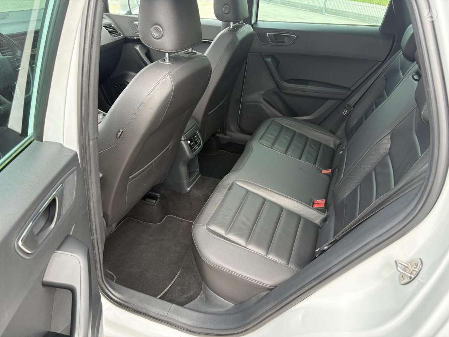 Balts SEAT Ateca 2016 Tauragė, ar dzinēja tilpumu 1.97 L un nobraukumu 270 tūkst. km par 12700 €, foto 26 vietnē AUTOMOTO.COM.LV