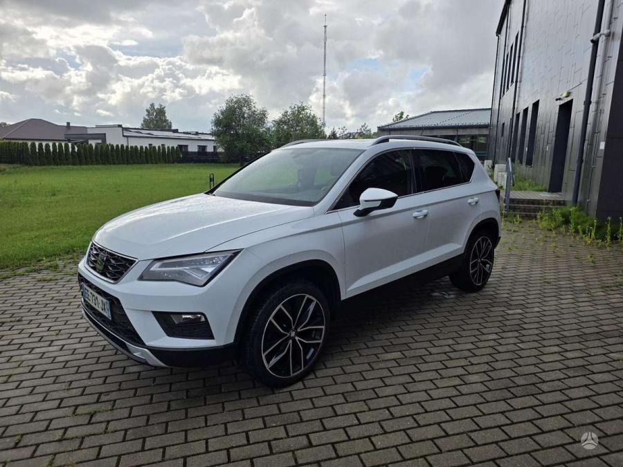 Белый Сеат Ateca 2016 в Таураге, объемом двигателя 1.97 л и пробегом 249 тыс. км за 11800 €, фото 3 на AUTOMOTO.COM.LV