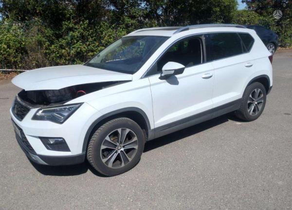 White SEAT Ateca 2016 in Taurage, with an engine capacity of 1.97 L and mileage of 215 thousand km for 8300 €, photo 1 on AUTOMOTO.COM.LV