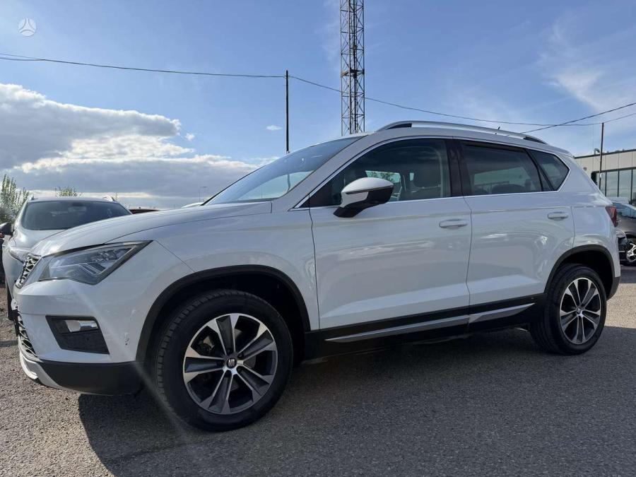White SEAT Ateca 2016 in Kaunas, with an engine capacity of 1.40 L and mileage of 215 thousand km for 11900 €, photo 4 on AUTOMOTO.COM.LV