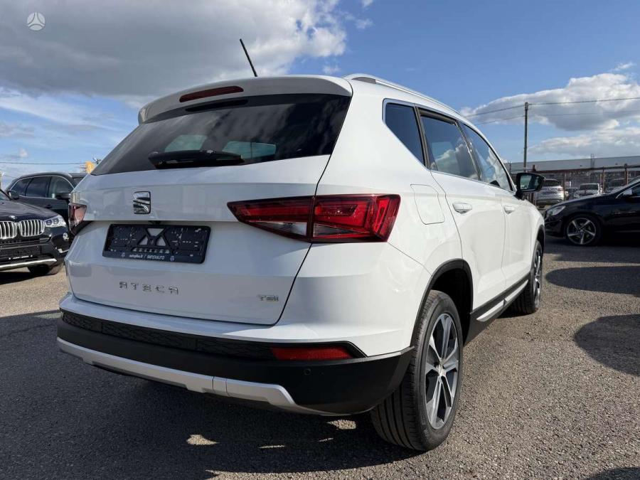 White SEAT Ateca 2016 in Kaunas, with an engine capacity of 1.40 L and mileage of 215 thousand km for 11900 €, photo 7 on AUTOMOTO.COM.LV
