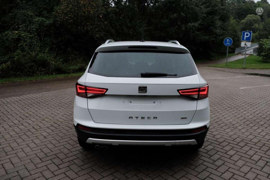 White SEAT Ateca 2016 in Taurage, with an engine capacity of 1.97 L and mileage of 298 thousand km for 10900 €, photo 9 on AUTOMOTO.COM.LV