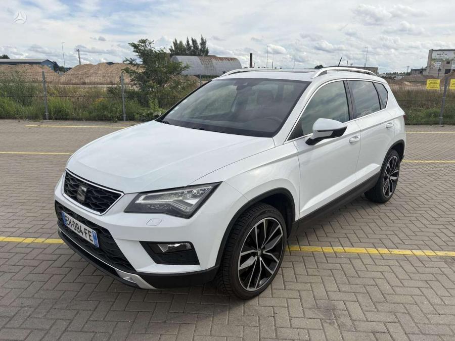 Белый Сеат Ateca 2016 в Таураге, объемом двигателя 1.97 л и пробегом 271 тыс. км за 11000 €, фото 1 на AUTOMOTO.COM.LV
