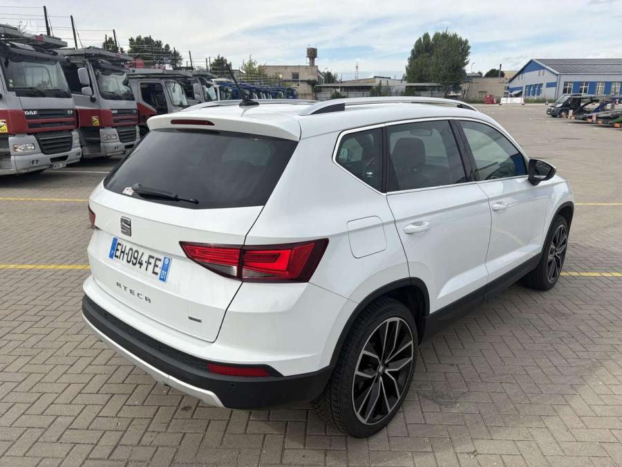 Белый Сеат Ateca 2016 в Таураге, объемом двигателя 1.97 л и пробегом 271 тыс. км за 11000 €, фото 6 на AUTOMOTO.COM.LV