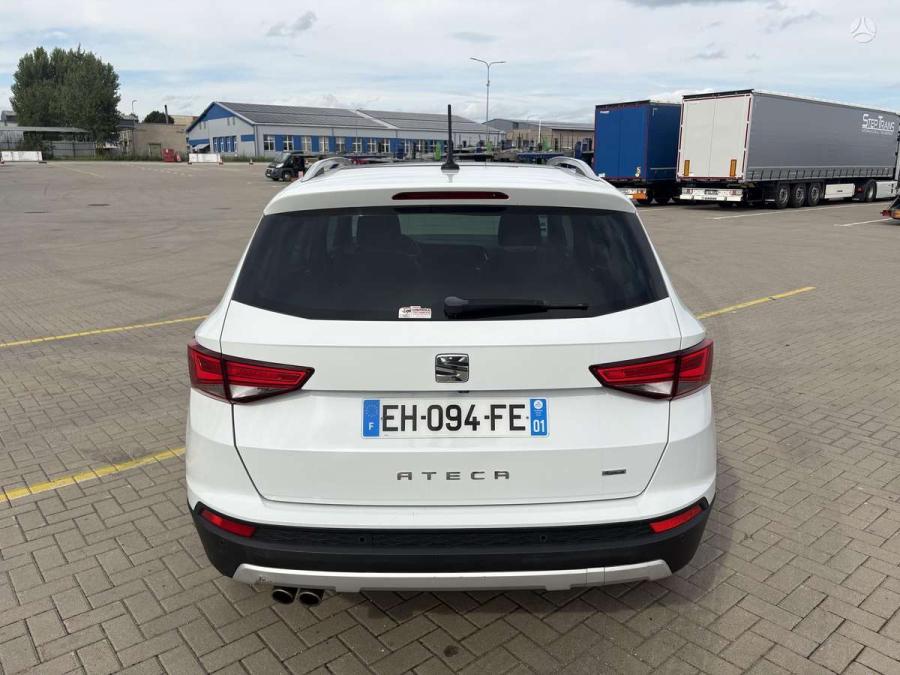 Белый Сеат Ateca 2016 в Таураге, объемом двигателя 1.97 л и пробегом 271 тыс. км за 11000 €, фото 7 на AUTOMOTO.COM.LV