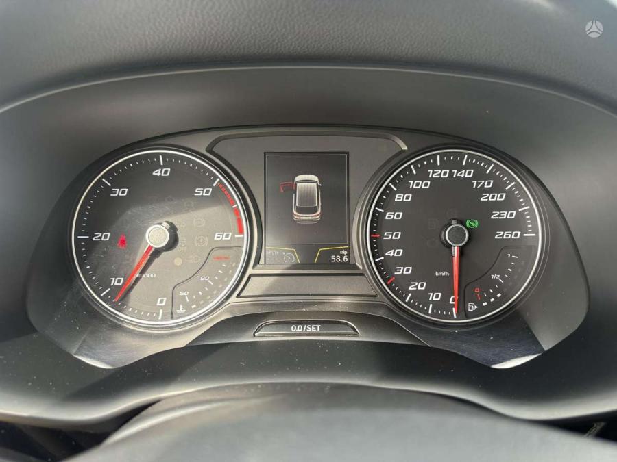 Белый Сеат Ateca 2016 в Таураге, объемом двигателя 1.97 л и пробегом 271 тыс. км за 11000 €, фото 19 на AUTOMOTO.COM.LV