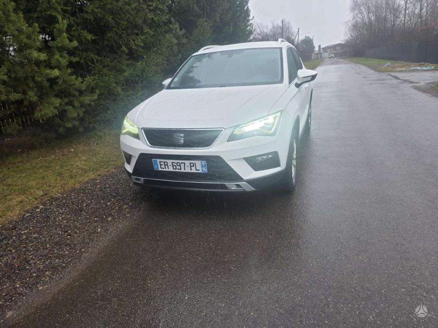 White SEAT Ateca 2017 in Kaunas, with an engine capacity of 1.60 L and mileage of 240 thousand km for 12500 €, photo 11 on AUTOMOTO.COM.LV