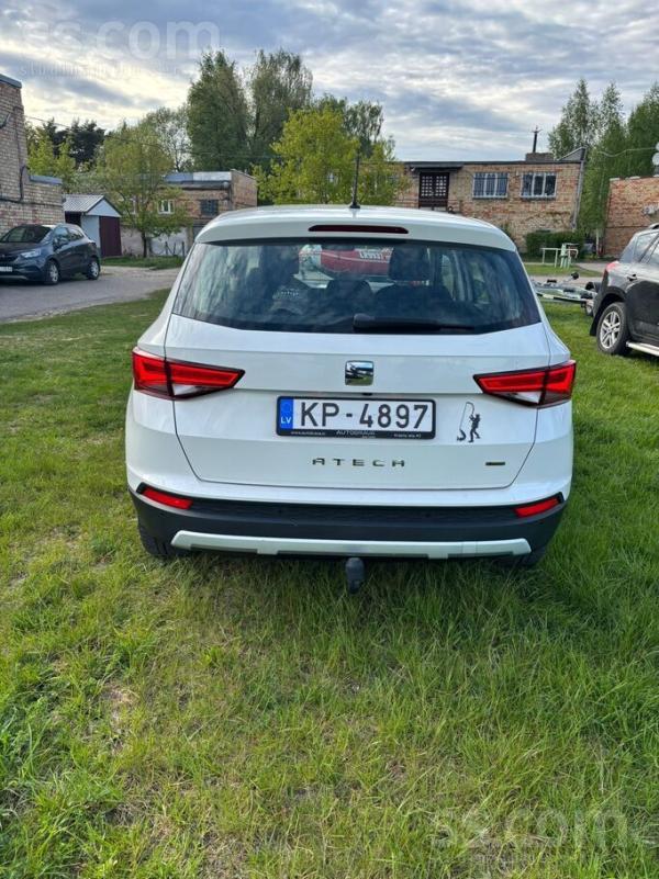 Balts SEAT Ateca 2017 Rīga, ar dzinēja tilpumu 2.00 L un nobraukumu 156 tūkst. km par 13700 €, foto 2 vietnē AUTOMOTO.COM.LV