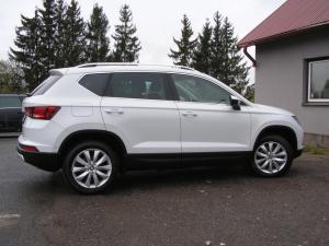 White SEAT Ateca 2017 in Riga, with an engine capacity of 1.60 L and mileage of 162 thousand km for 14950 €, photo 5 on AUTOMOTO.COM.LV