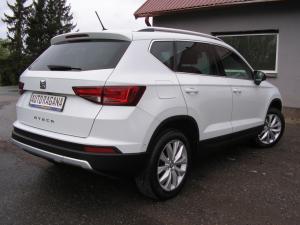 White SEAT Ateca 2017 in Riga, with an engine capacity of 1.60 L and mileage of 162 thousand km for 14950 €, photo 12 on AUTOMOTO.COM.LV