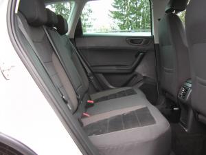 White SEAT Ateca 2017 in Riga, with an engine capacity of 1.60 L and mileage of 162 thousand km for 14950 €, photo 31 on AUTOMOTO.COM.LV