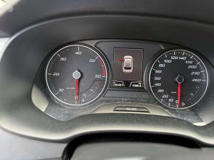 White SEAT Ateca 2017 in Utena, with an engine capacity of 1.60 L and mileage of 200 thousand km for 9950 €, photo 14 on AUTOMOTO.COM.LV