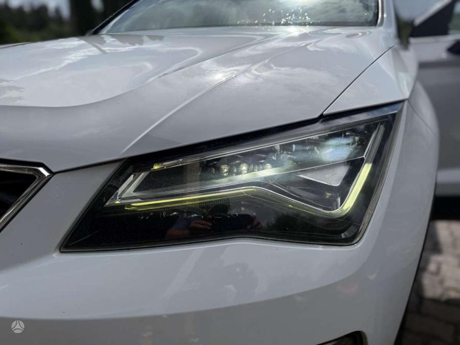 White SEAT Ateca 2017 in Utena, with an engine capacity of 1.60 L and mileage of 200 thousand km for 9950 €, photo 20 on AUTOMOTO.COM.LV