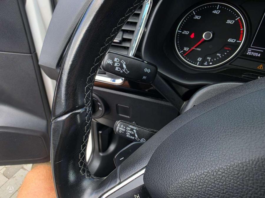Balts SEAT Ateca 2017 Šilutė, ar dzinēja tilpumu 1.97 L un nobraukumu 207 tūkst. km par 12900 €, foto 19 vietnē AUTOMOTO.COM.LV