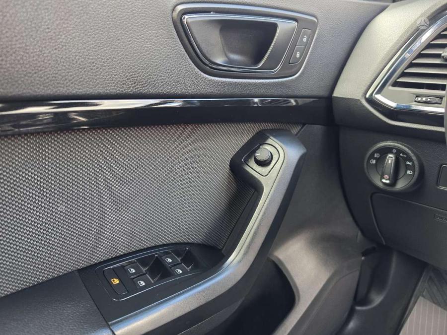 Balts SEAT Ateca 2017 Šilutė, ar dzinēja tilpumu 1.97 L un nobraukumu 207 tūkst. km par 12900 €, foto 22 vietnē AUTOMOTO.COM.LV
