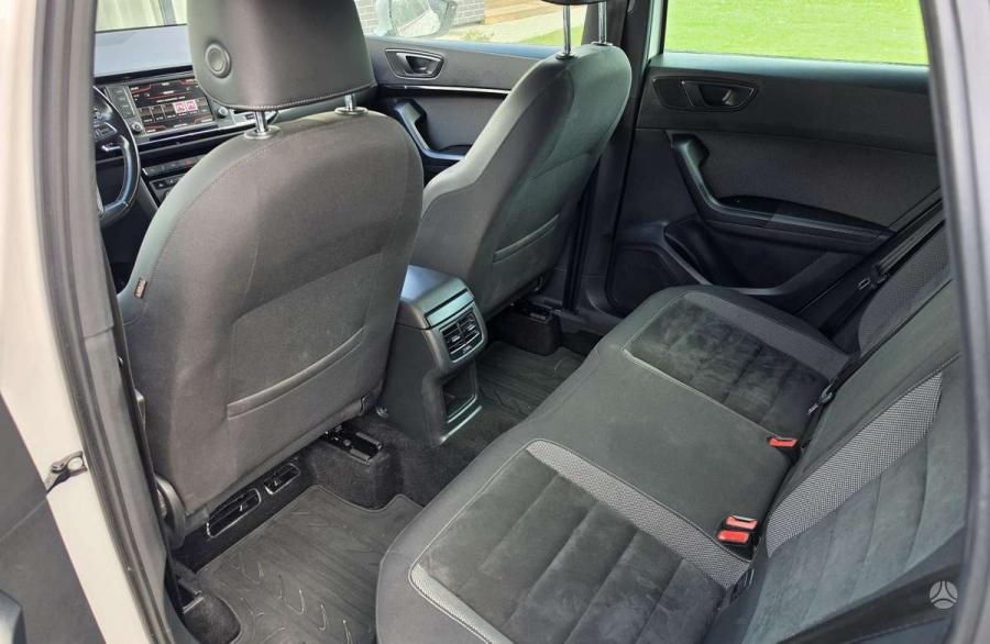 Balts SEAT Ateca 2017 Šilutė, ar dzinēja tilpumu 1.97 L un nobraukumu 207 tūkst. km par 12900 €, foto 32 vietnē AUTOMOTO.COM.LV