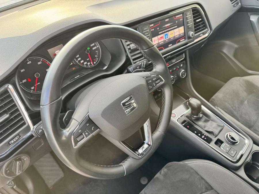 White SEAT Ateca 2017 in Prienai, with an engine capacity of 1.97 L and mileage of 280 thousand km for 12600 €, photo 13 on AUTOMOTO.COM.LV