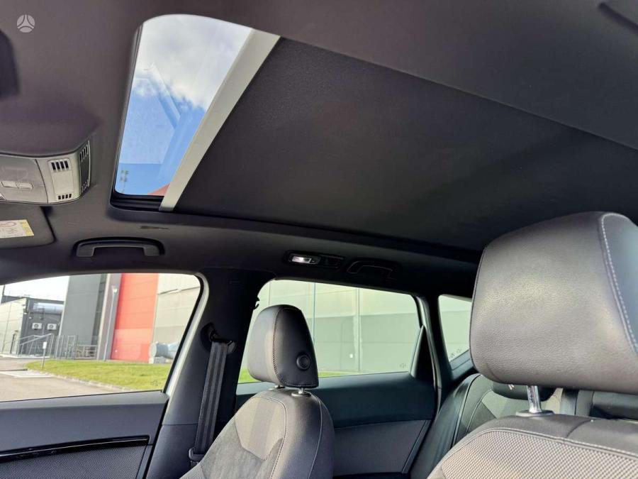 White SEAT Ateca 2017 in Prienai, with an engine capacity of 1.97 L and mileage of 280 thousand km for 12600 €, photo 21 on AUTOMOTO.COM.LV