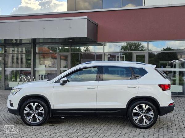 White SEAT Ateca 2017 in Silute, with an engine capacity of 2.00 L and mileage of 207 thousand km for 12900 €, photo 5 on AUTOMOTO.COM.LV