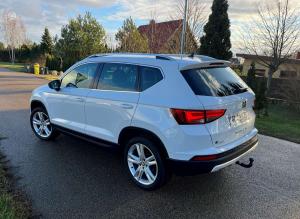 White SEAT Ateca 2018 in Taurage, with an engine capacity of 1.60 L and mileage of 105 thousand km for 13400 €, photo 8 on AUTOMOTO.COM.LV
