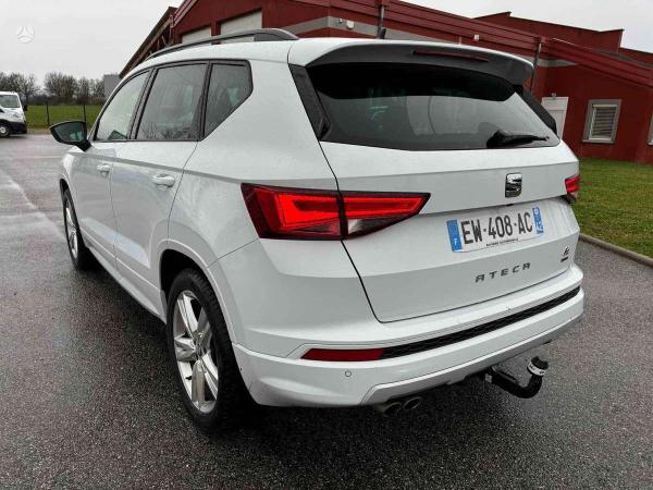 White SEAT Ateca 2018 in Siauliai, with an engine capacity of 1.97 L and mileage of 192 thousand km for 14200 €, photo 4 on AUTOMOTO.COM.LV