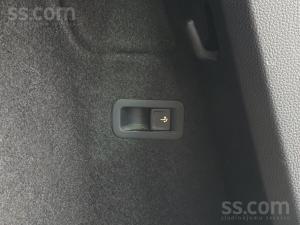 Balts SEAT Ateca 2018 Rīga, ar dzinēja tilpumu 2.00 L un nobraukumu 208 tūkst. km par 14900 €, foto 13 vietnē AUTOMOTO.COM.LV