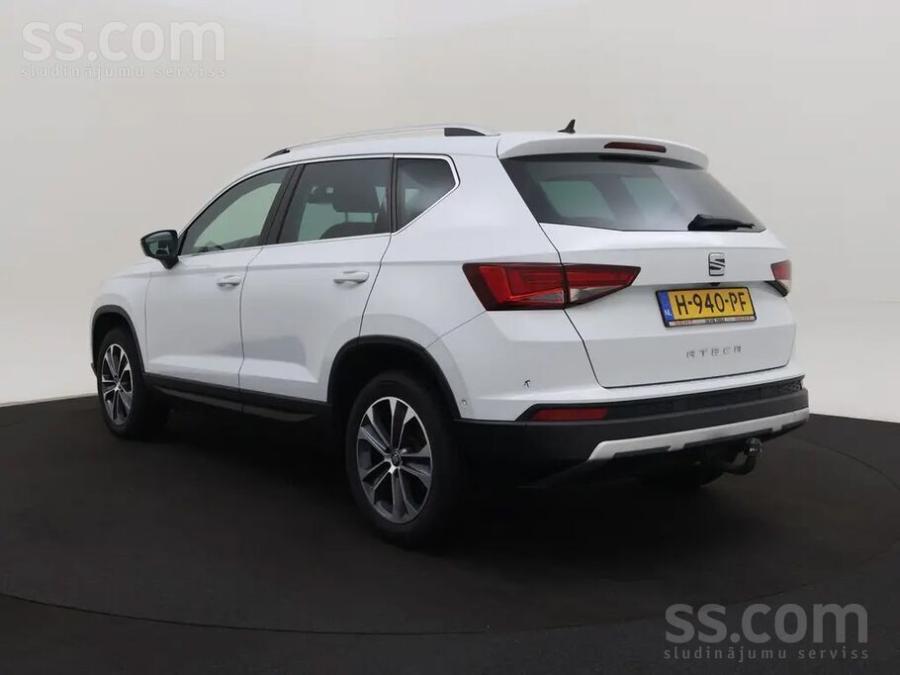 Balts SEAT Ateca 2018 Rīga, ar dzinēja tilpumu 1.60 L un nobraukumu 119 tūkst. km par 14990 €, foto 5 vietnē AUTOMOTO.COM.LV