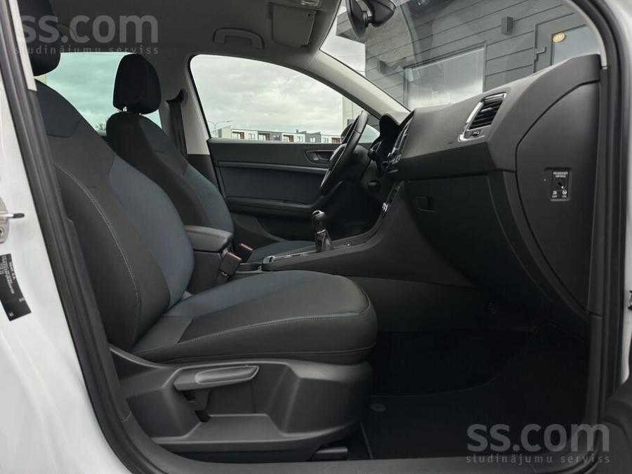 Balts SEAT Ateca 2018 Jelgava, ar dzinēja tilpumu 1.60 L un nobraukumu 119 tūkst. km par 14900 €, foto 10 vietnē AUTOMOTO.COM.LV