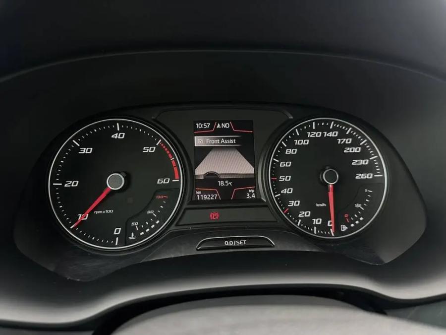 Balts SEAT Ateca 2018 Jelgava, ar dzinēja tilpumu 1.60 L un nobraukumu 119 tūkst. km par 14900 €, foto 19 vietnē AUTOMOTO.COM.LV