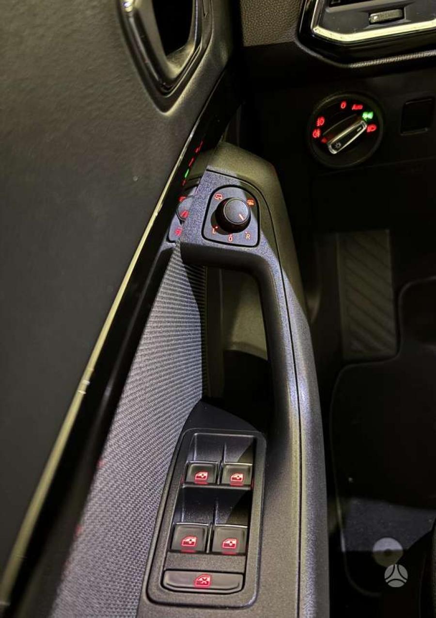 Balts SEAT Ateca 2018 Klaipėda, ar dzinēja tilpumu 1.40 L un nobraukumu 202 tūkst. km par 13500 €, foto 16 vietnē AUTOMOTO.COM.LV