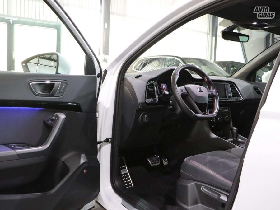 White SEAT Ateca 2019 in Kaunas, with an engine capacity of 2.00 L and mileage of 82 thousand km for 24451 €, photo 14 on AUTOMOTO.COM.LV