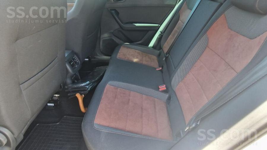 White SEAT Ateca 2019 in Riga, with an engine capacity of 1.50 L and mileage of 0 thousand km for 14300 €, photo 14 on AUTOMOTO.COM.LV