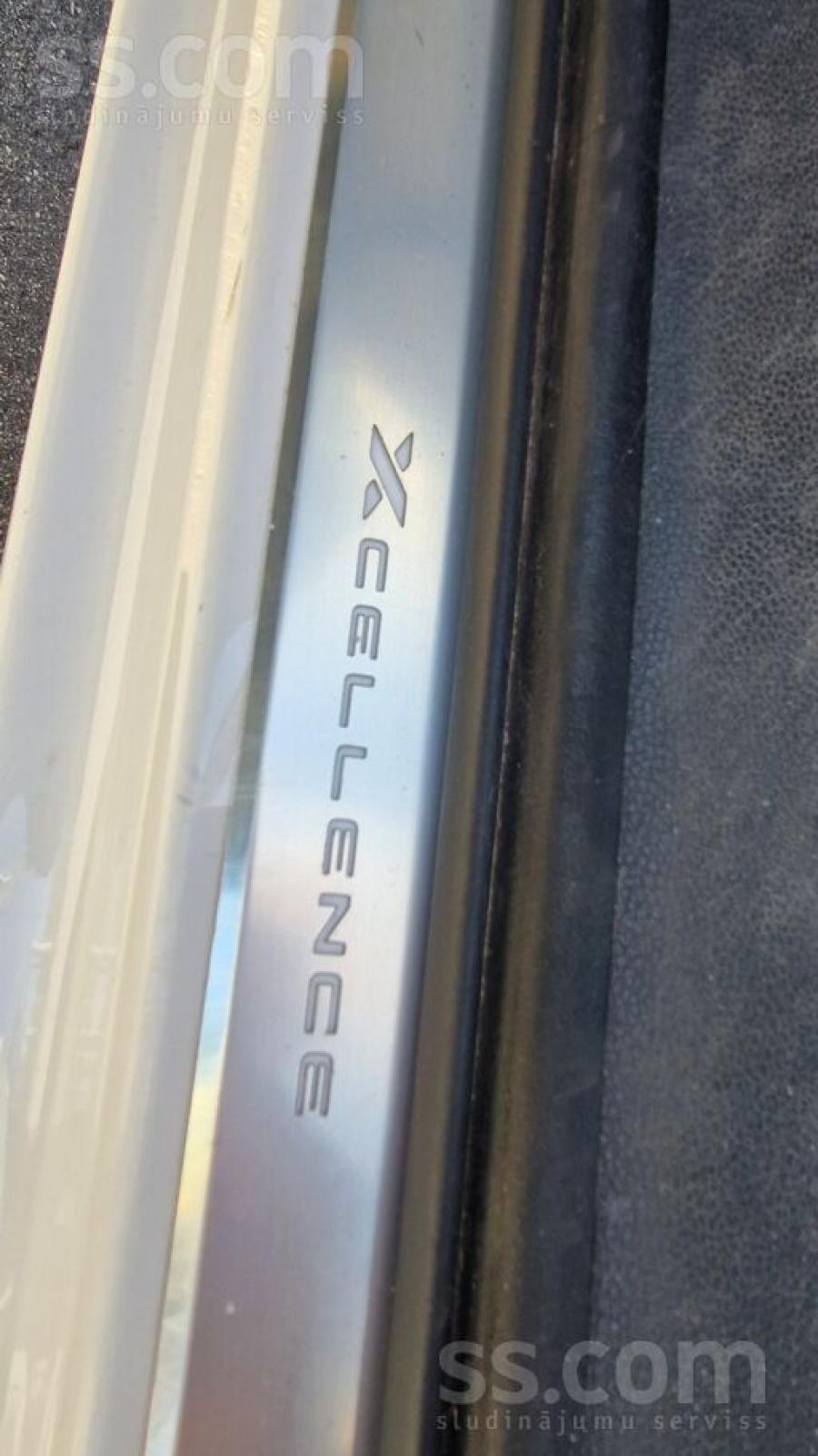 White SEAT Ateca 2019 in Riga, with an engine capacity of 1.50 L and mileage of 0 thousand km for 14300 €, photo 18 on AUTOMOTO.COM.LV
