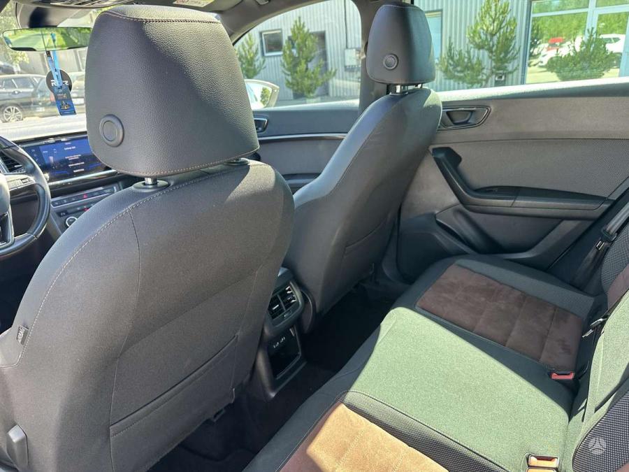 White SEAT Ateca 2019 in Telschi, with an engine capacity of 1.97 L and mileage of 198 thousand km for 17500 €, photo 21 on AUTOMOTO.COM.LV