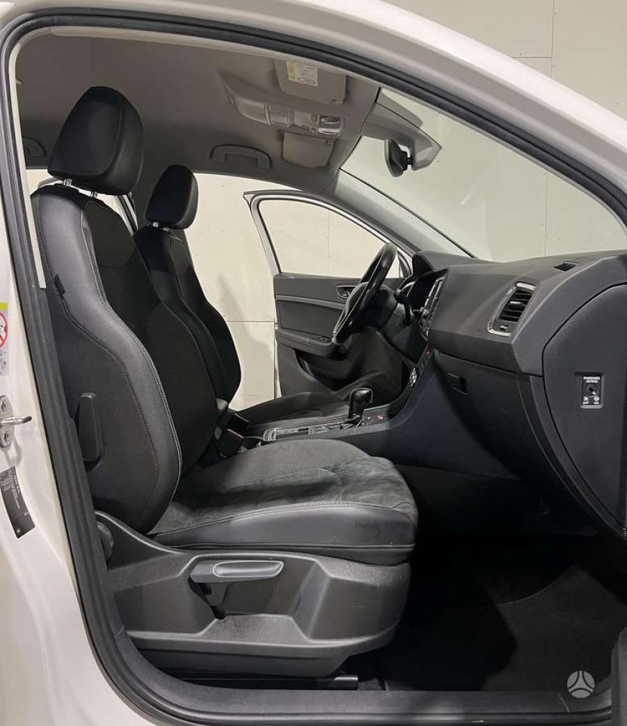 White SEAT Ateca 2019 in Klaipeda, with an engine capacity of 1.97 L and mileage of 224 thousand km for 12999 €, photo 19 on AUTOMOTO.COM.LV