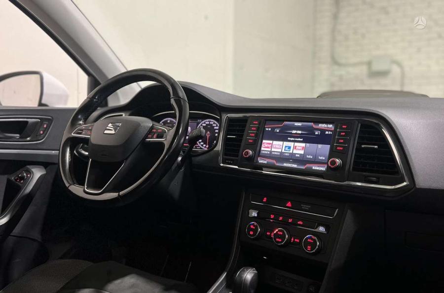 White SEAT Ateca 2019 in Klaipeda, with an engine capacity of 1.97 L and mileage of 224 thousand km for 12999 €, photo 20 on AUTOMOTO.COM.LV