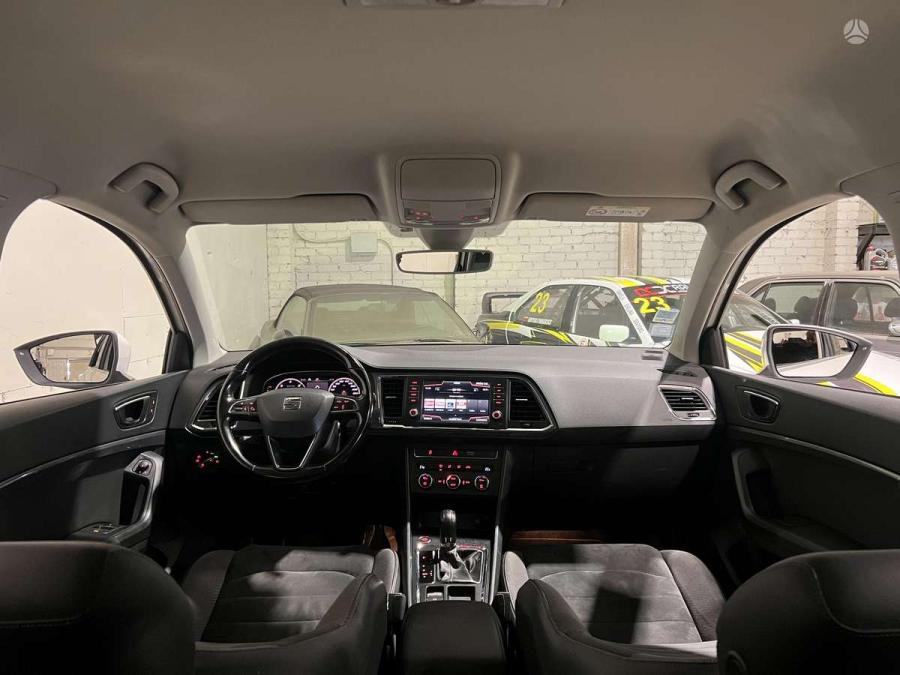 White SEAT Ateca 2019 in Klaipeda, with an engine capacity of 1.97 L and mileage of 224 thousand km for 12999 €, photo 23 on AUTOMOTO.COM.LV