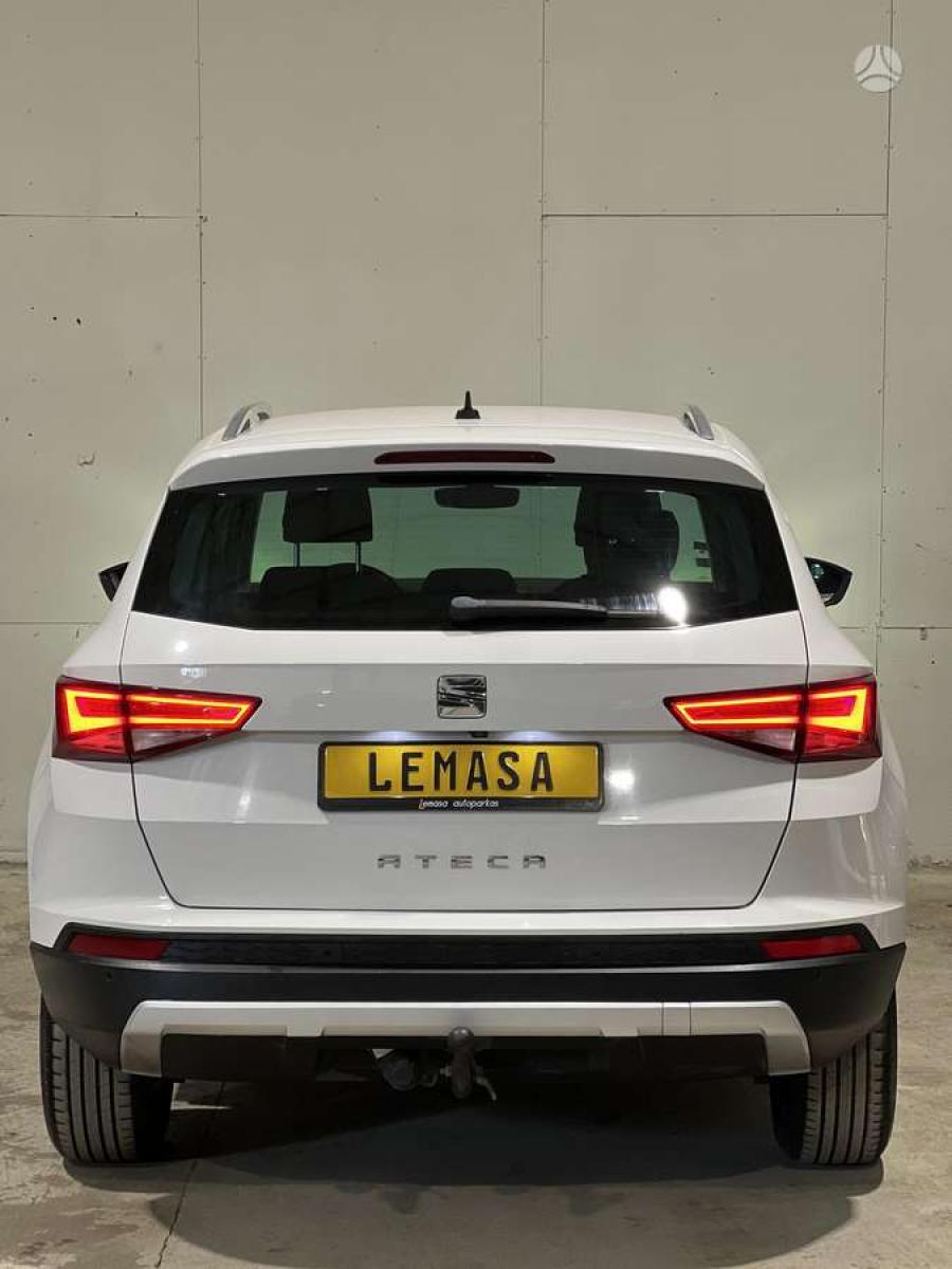 White SEAT Ateca 2019 in Klaipeda, with an engine capacity of 1.97 L and mileage of 224 thousand km for 12999 €, photo 26 on AUTOMOTO.COM.LV